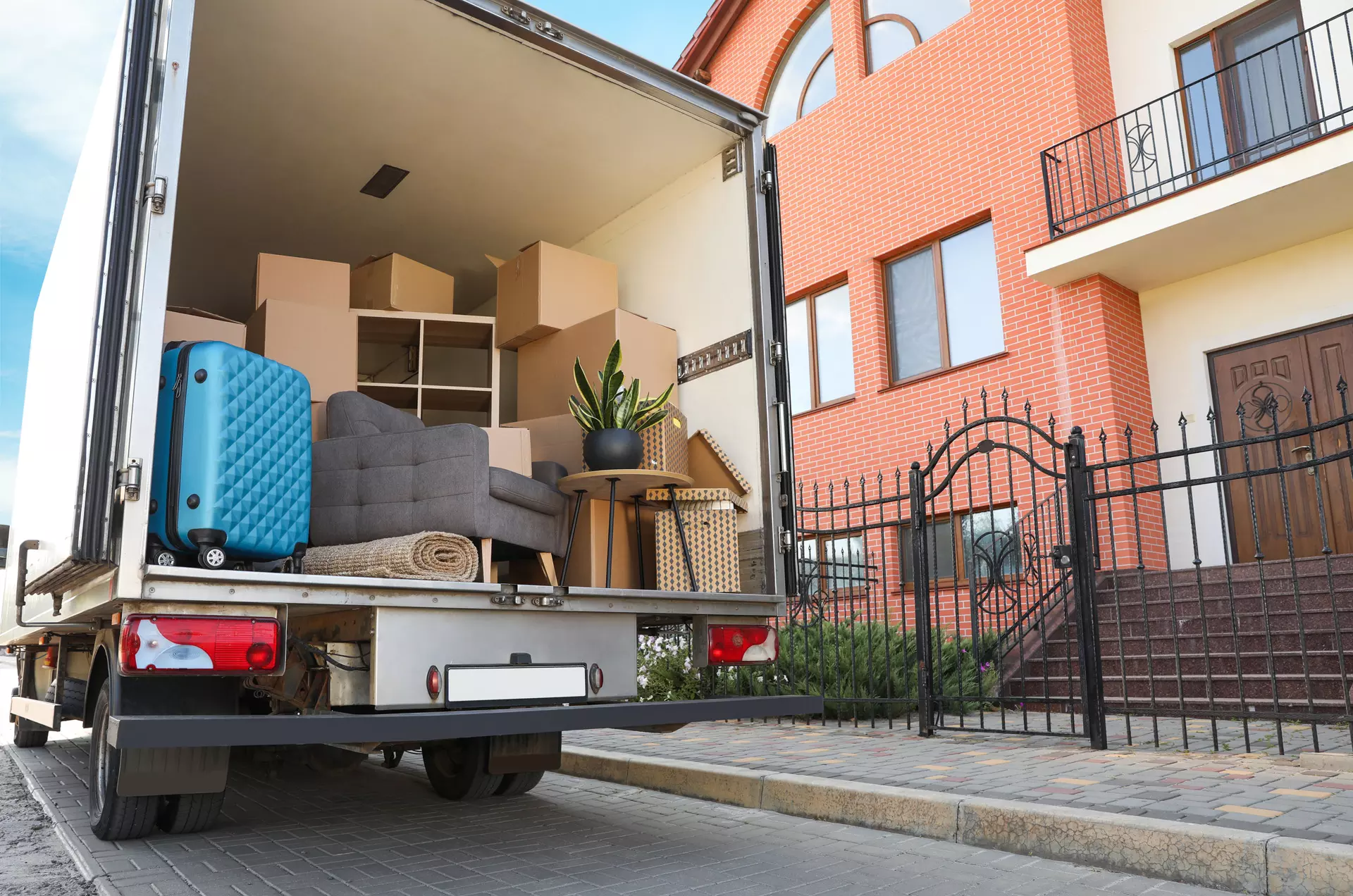 Trusted Commercial Movers New Jersey | EZ MIZ Movers